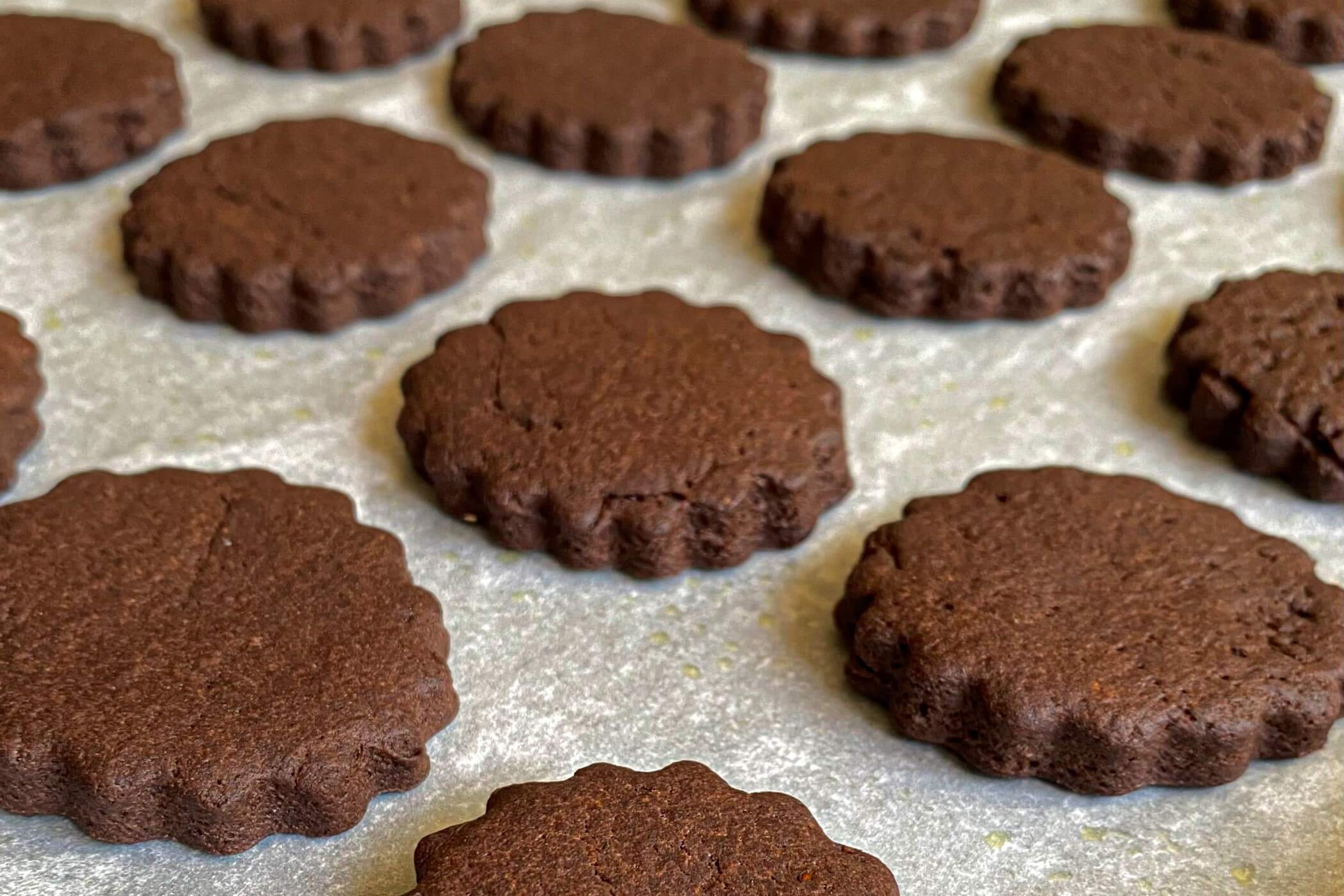 Frollini al cacao senza burro, la ricetta - MoltoFood