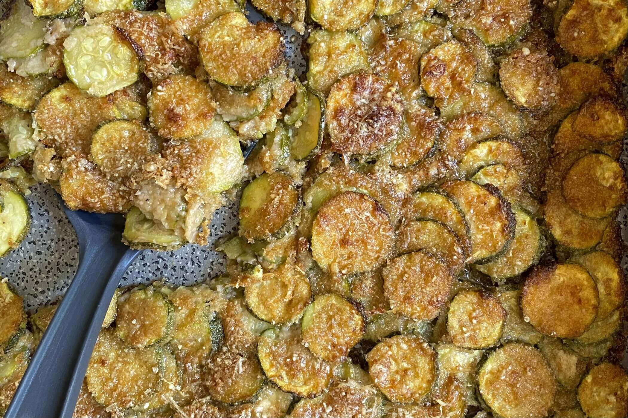 Zucchine gratinate al forno, la ricetta facile - MoltoFood