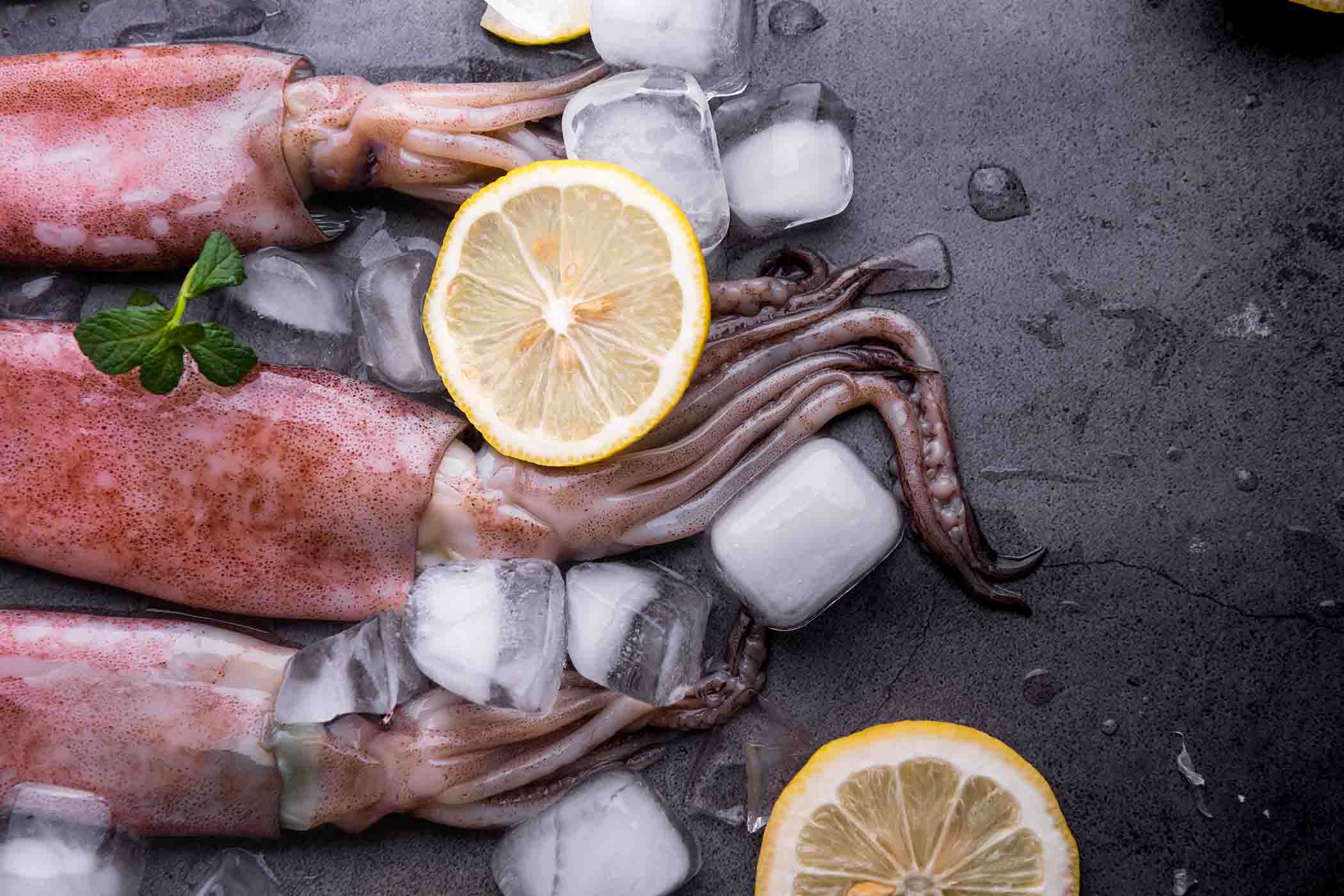 La ricetta degli gnocchi di seppia alla griglia - MoltoFood