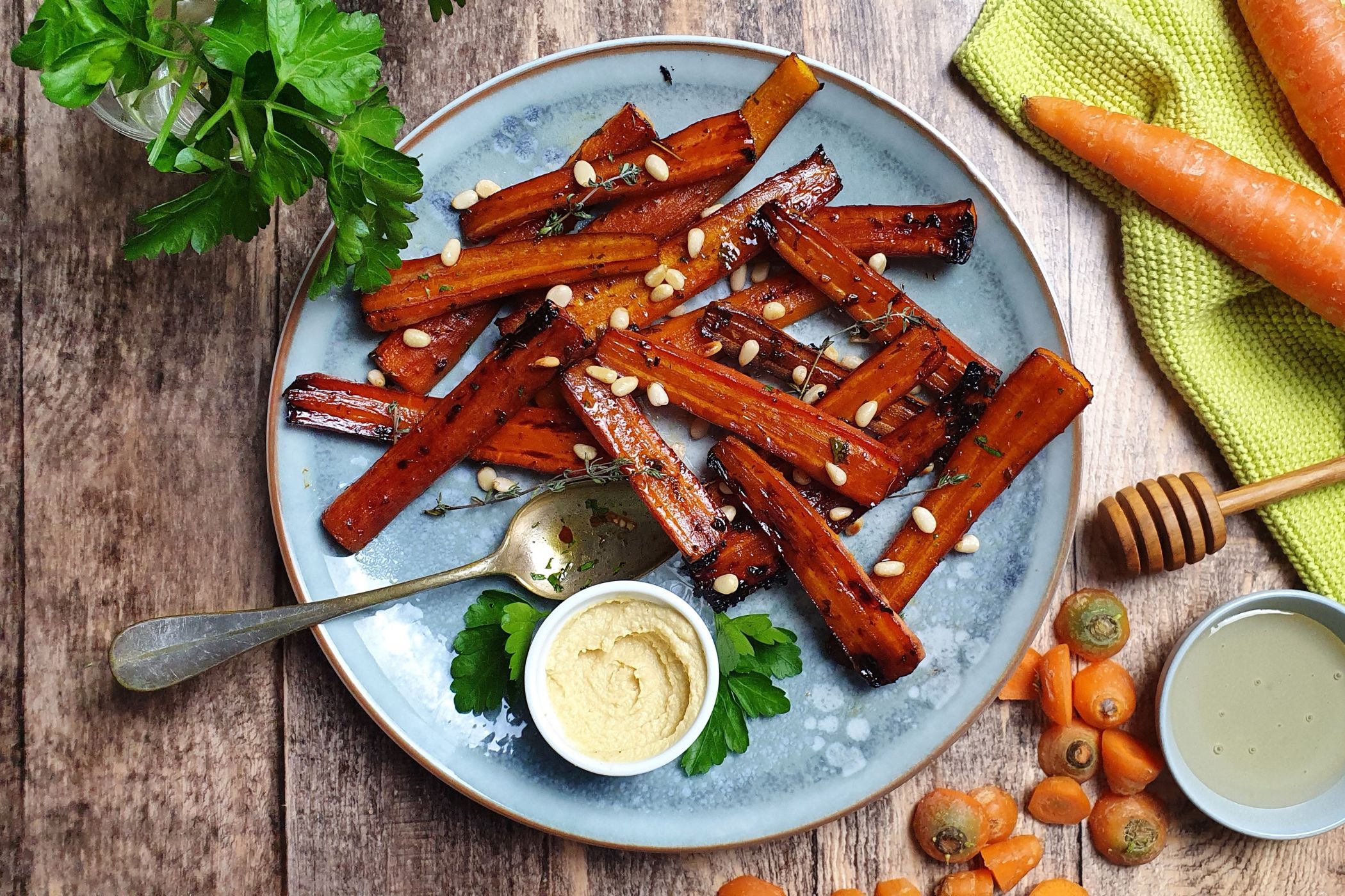 Carote glassate, la ricetta che sorprende - MoltoFood