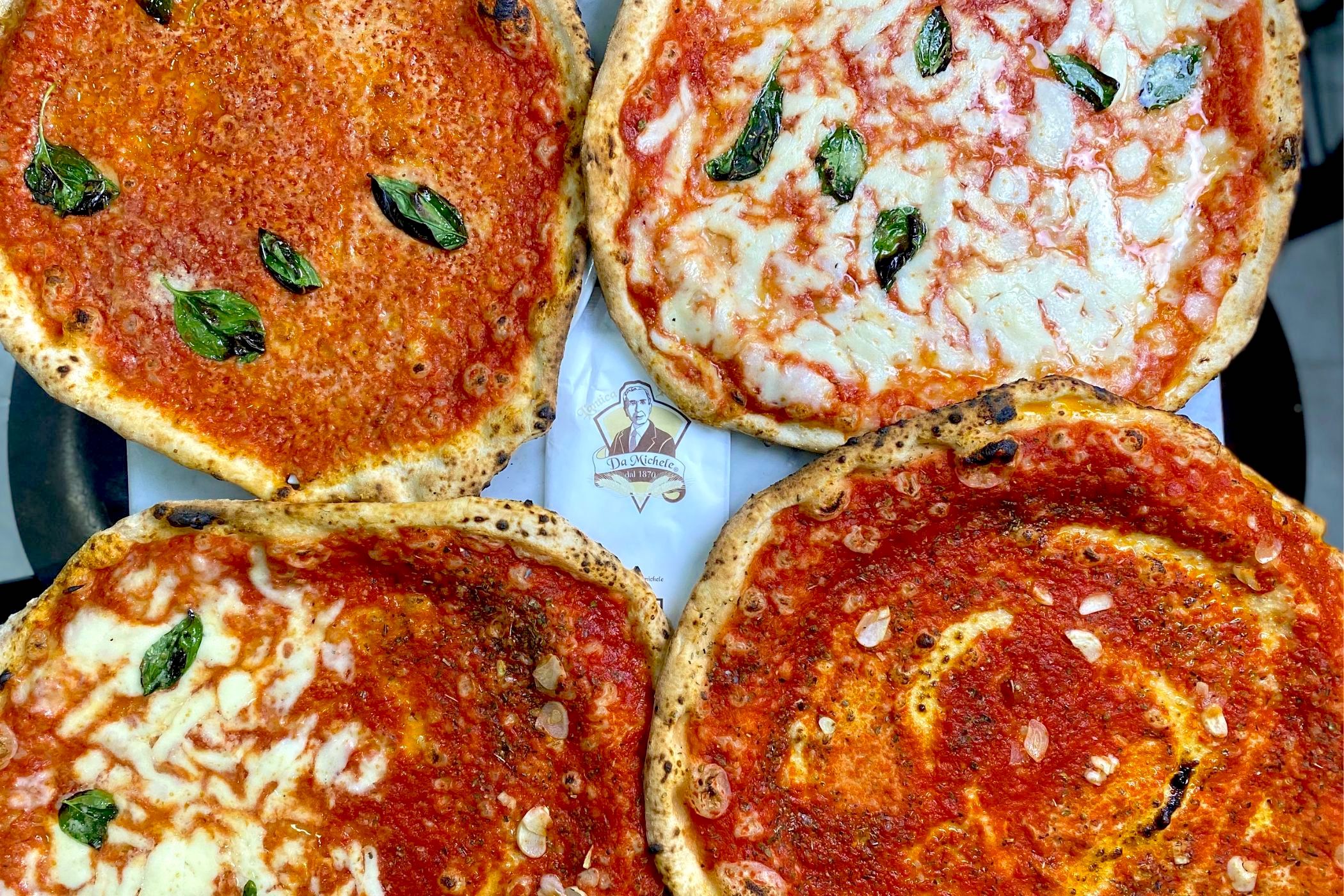 All'Antica Pizzeria Da Michele di Napoli la pizza ha il gusto dell ...