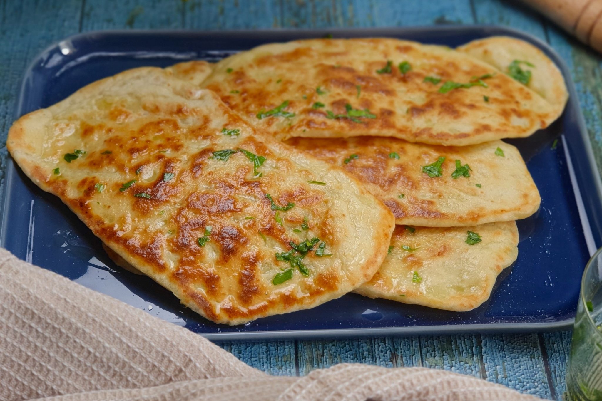 Pane di patate in padella, la ricetta senza lievitazione - MoltoFood